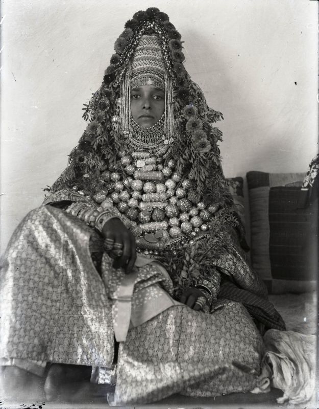 Woman dressed as a Jewish bride | The Israel Museum, Jerusalem
