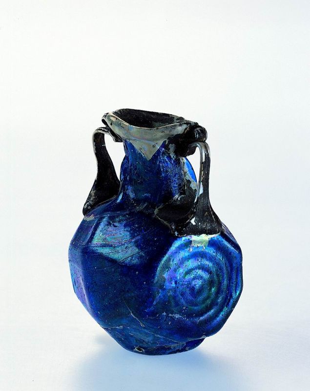 Multifaceted small flask | The Israel Museum, Jerusalem