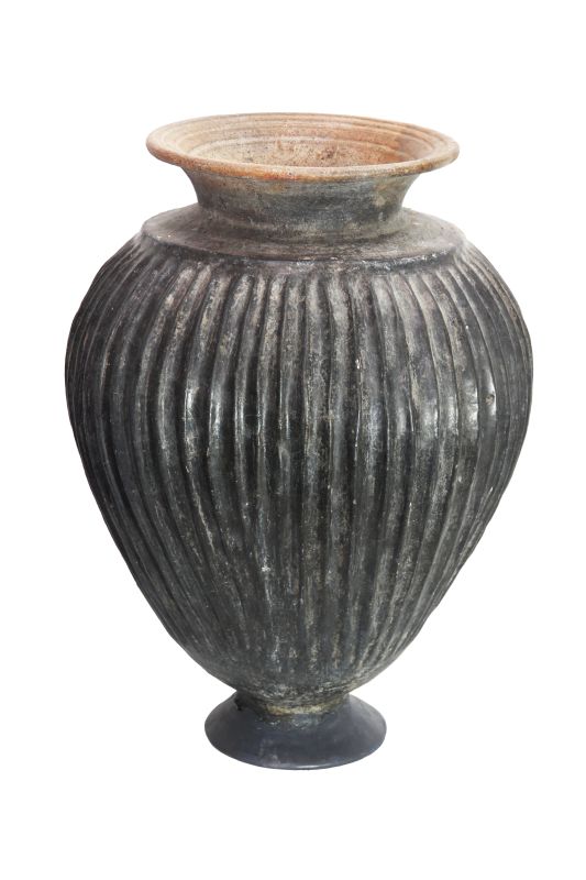 Fluted vessel without handles | The Israel Museum, Jerusalem