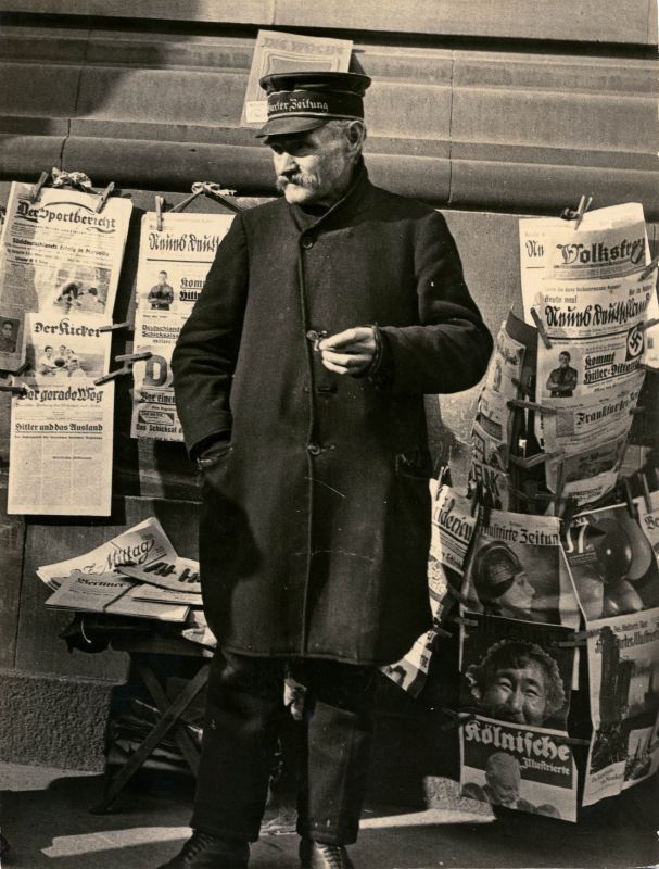 News vendor, Karlsruhe | The Israel Museum, Jerusalem