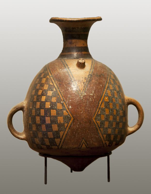 Urpu jar with checkerboard pattern (collcapata) | The Israel Museum ...